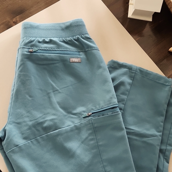 Figs | Pants & Jumpsuits | Figs Hydrogreen | Poshmark